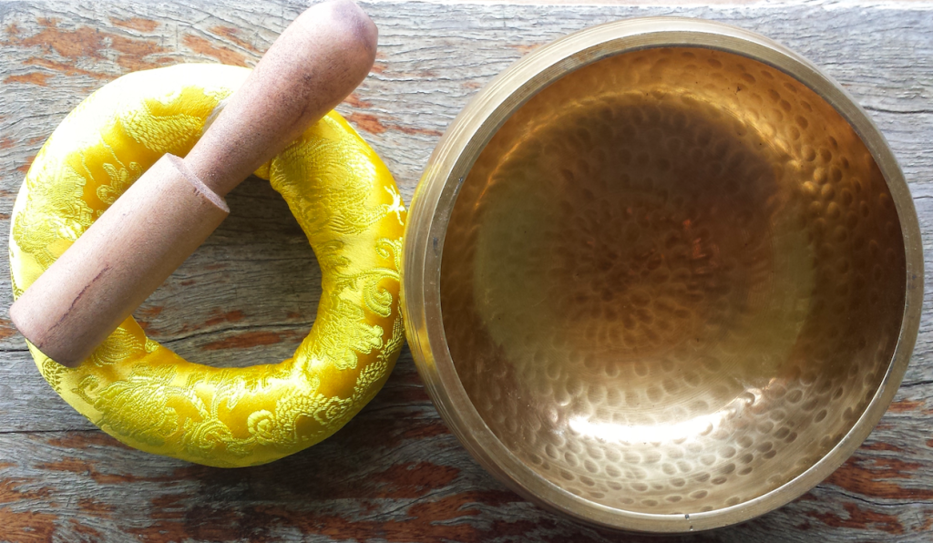 Handmade Tibetan Singing Bowl Large Hand Hammered 5″ Raw Living
